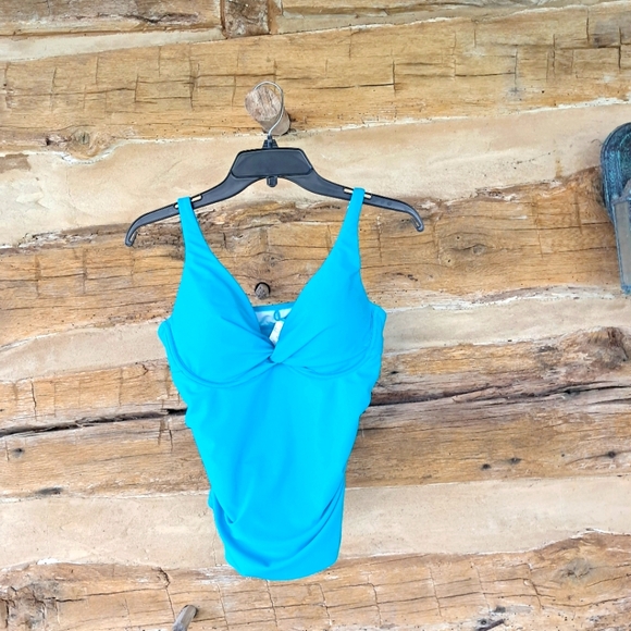 VENUS | Swim | Venus Twist Front Pushup Underwire Tankini Top Size ...